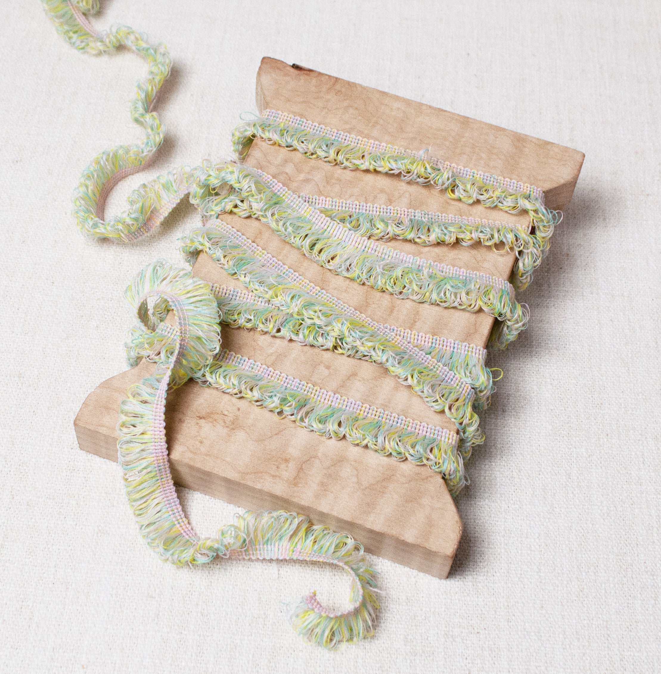 Fabric Trim – Embellish Trims