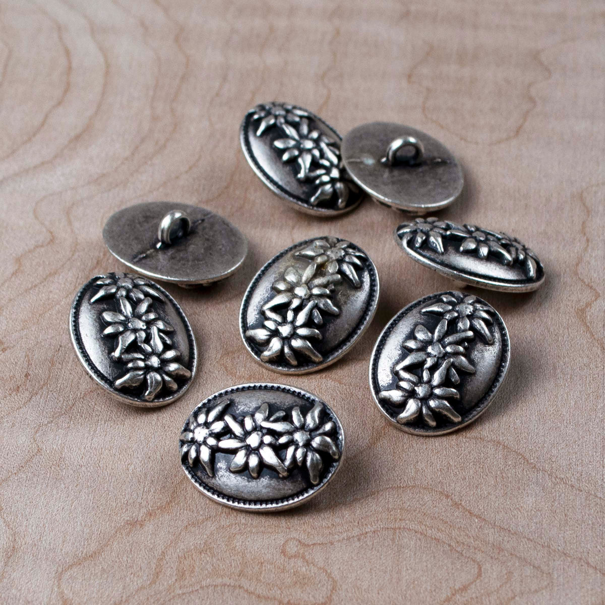 Italian Bloom Trio Button – Embellish Trims