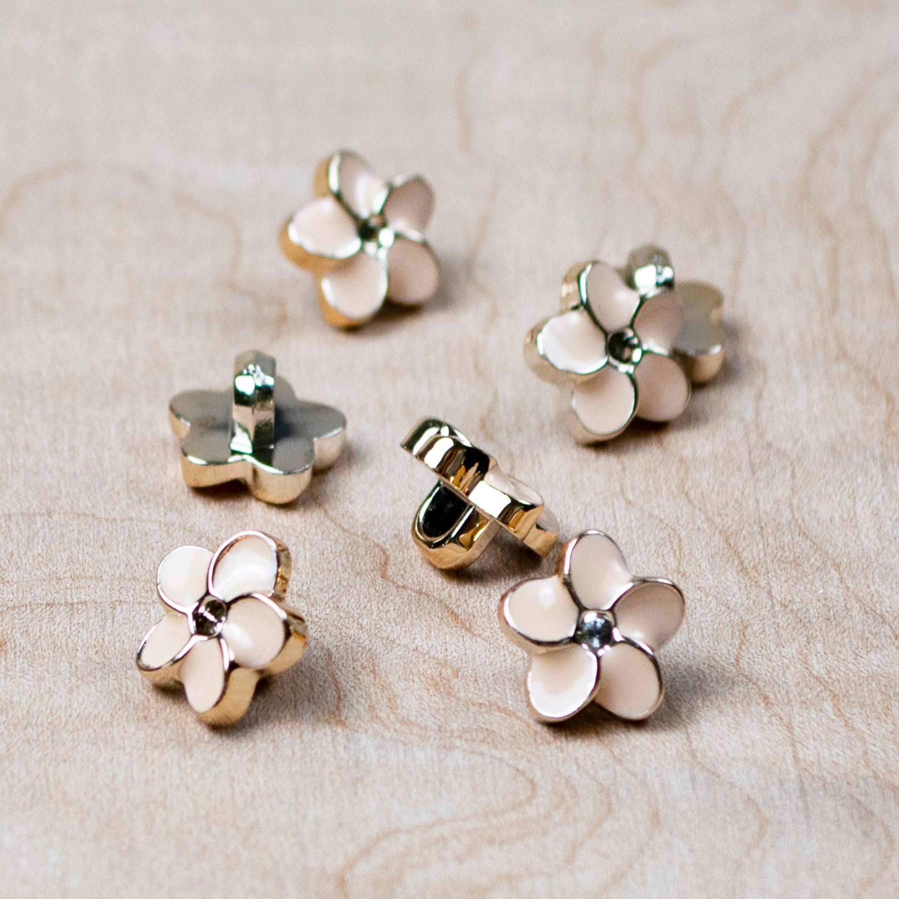 Petite Fleur Button in Beige