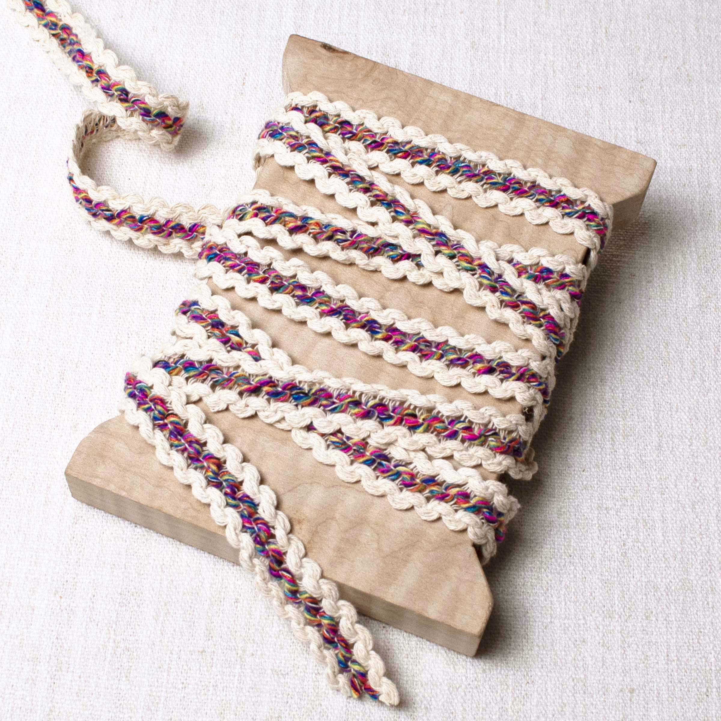 Fabric Trim – Embellish Trims