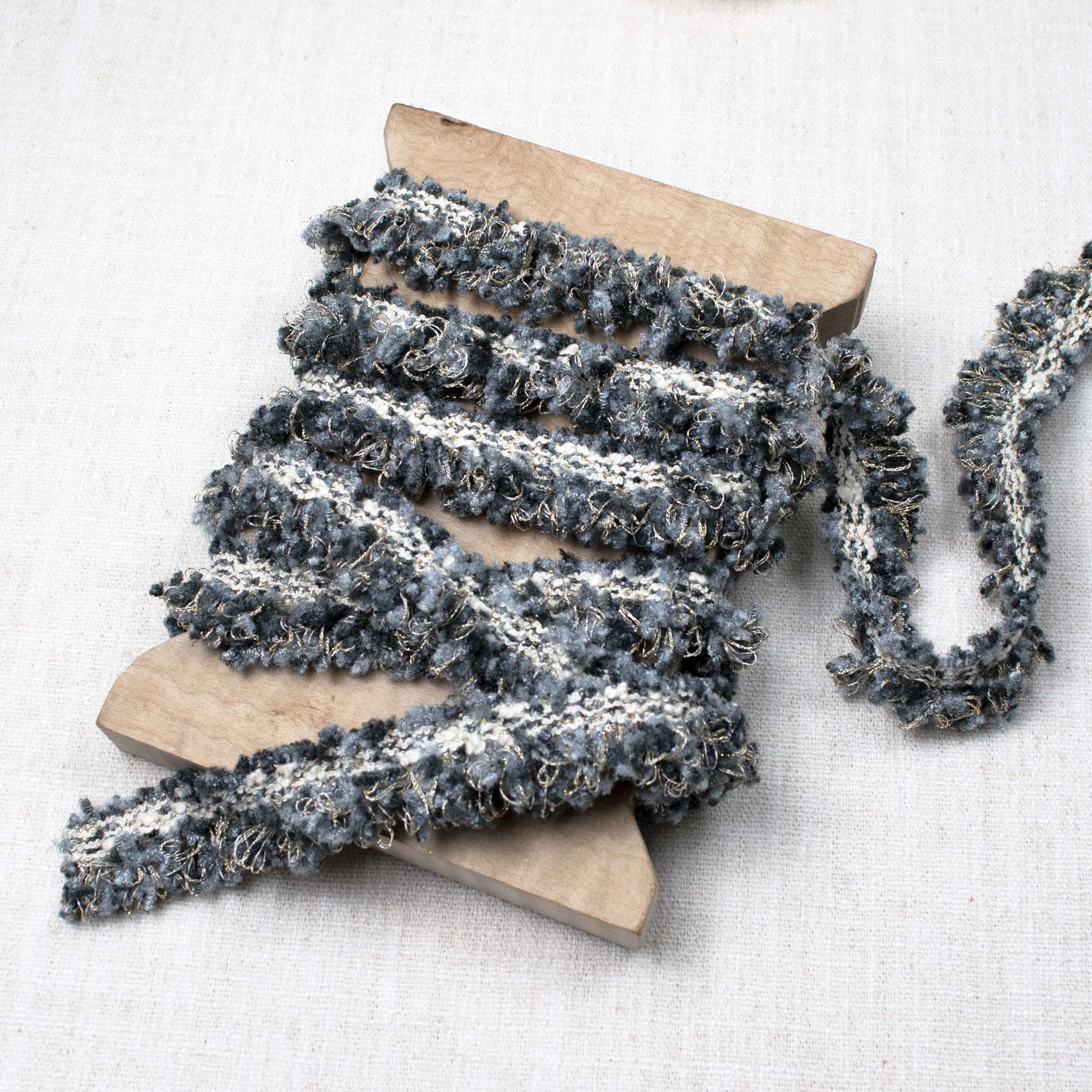 Fabric Trim – Embellish Trims