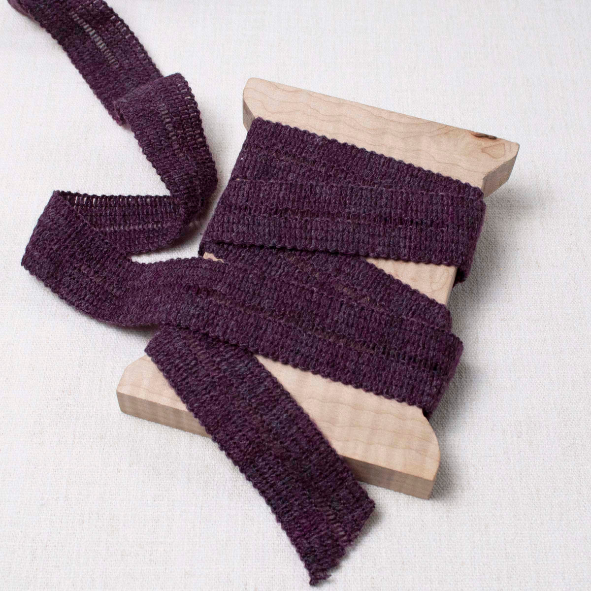 Fold-Over Trim in Heathered Plum – Embellish Trims